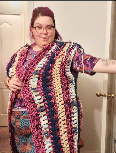 Ravelry: Taívia CardiCoat pattern by Emmy Tofa