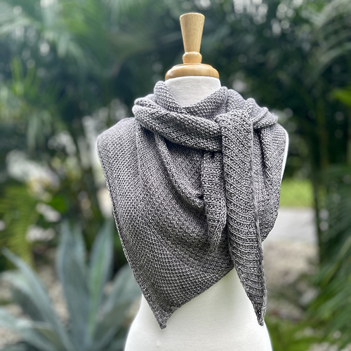 Ravelry: Seed Sower pattern by Laura Dobratz