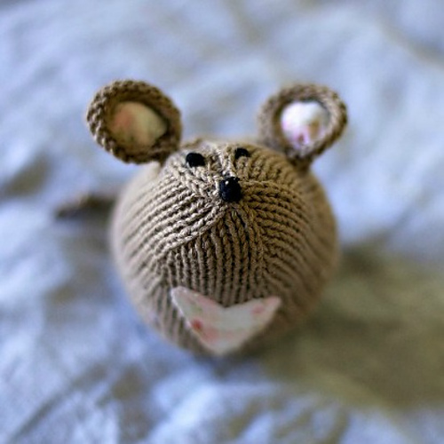 Ravelry: Tea Mouse pattern by Say Little Hen