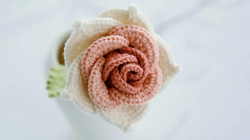 Ravelry: Thai rose pattern by Hookok