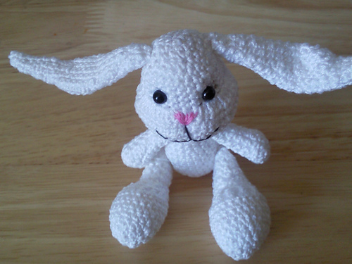 Ravelry: Rabbit Love pattern by May
