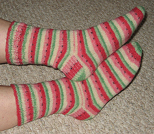 Ravelry: Single Ply Socks pattern by Freshisle Fibers