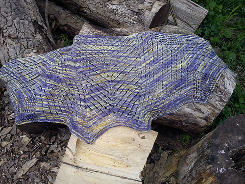 Ravelry: Vampirella pattern by Sue Berg