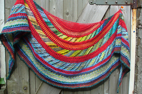 Ravelry: knit/lab Colorwork Crescent pattern by Kieran Foley