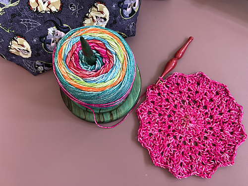 FO - Victoria's German Shells Blanket - Such happy colors! : r/crochet