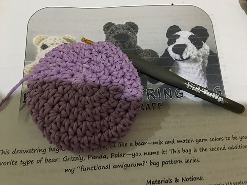 Ravelry: Bear Drawstring Bag pattern by Kawawunga
