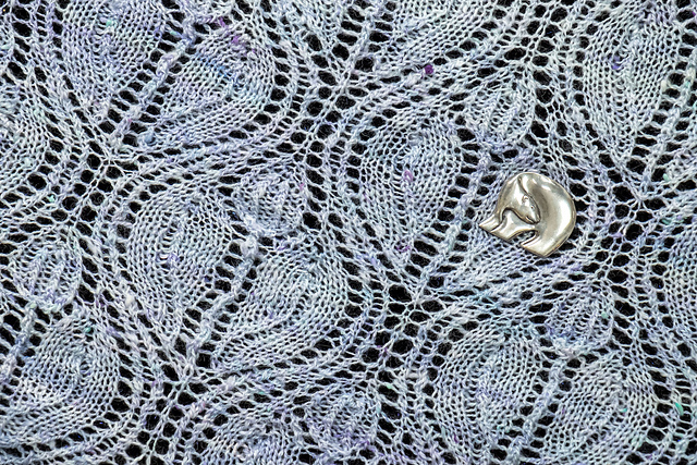 Ravelry: Tulips of Kelmscott pattern by Denise Bartels