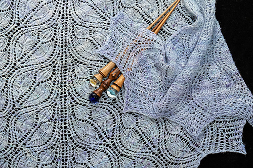 Ravelry: Tulips of Kelmscott pattern by Denise Bartels