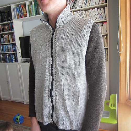 Ravelry: Men's zip-up vest pattern by Joelle Hoverson