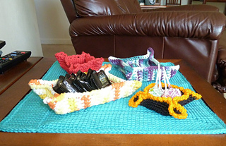 Ravelry: Snap Tray Basket pattern by Pan Perkins