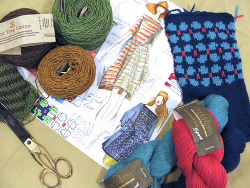 Ravelry: Polka-Dot Tabard pattern by Galina Carroll