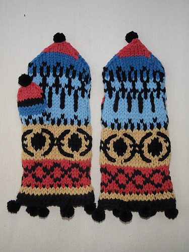 Ravelry: #60 Scandinavian Mittens pattern by Galina Carroll