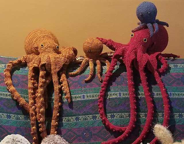 Ravelry: Tim the Giant Octopus pattern by Galina Fedtchenko
