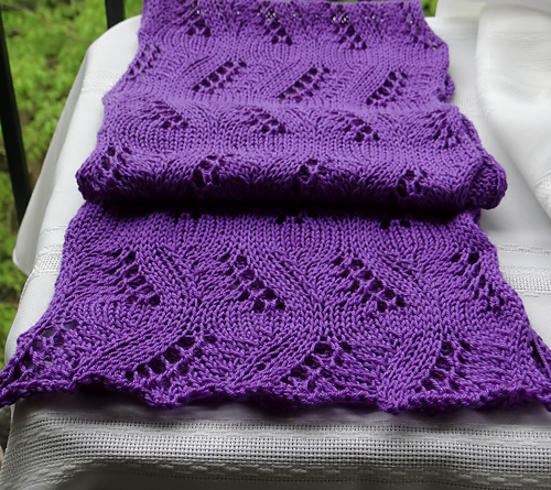 Ravelry: Pretty Little Scarf pattern by Galzanne Knits