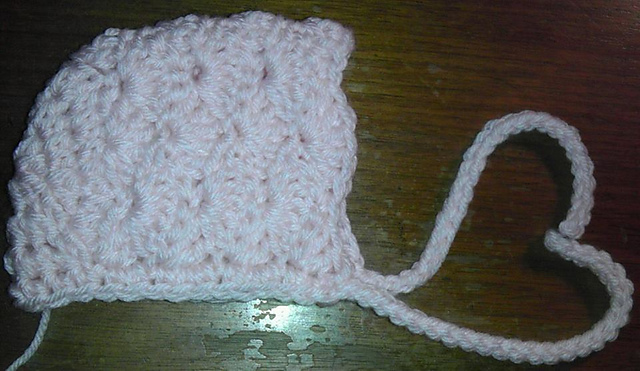 Ravelry: Little Shelly Bonnet pattern by Capri Hernandez