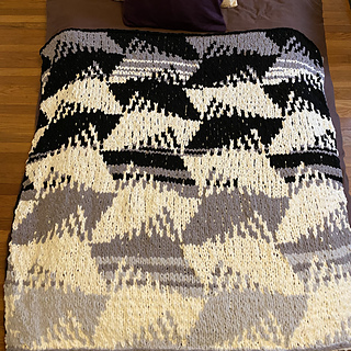 Ravelry: Spiny Fish Tessellation pattern by Geanie Choy