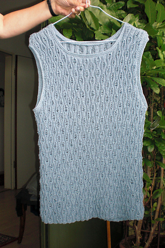 Ravelry: Amalfi Top pattern by cillidesign