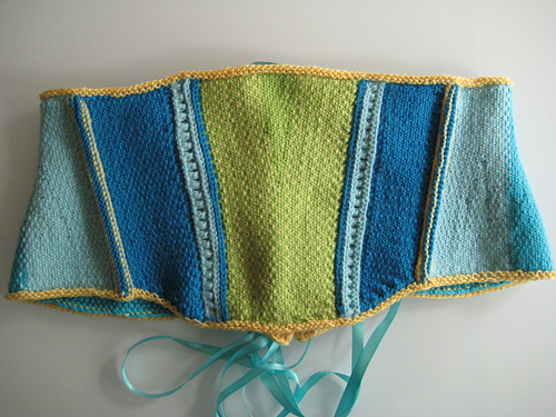 Ravelry: The Prim Reaper's Corset pattern by Nikol Lohr