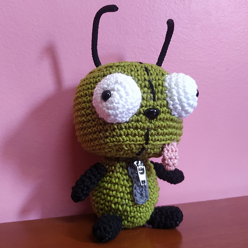 Ravelry: Invader Zim GIR Plush pattern by Cutiepie Crochet