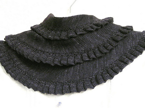 Ravelry: Rat Ruffles pattern by Arlene's World of Lace