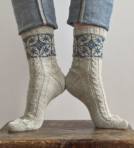 Ravelry: Estel pattern by Virginia Sattler-Reimer