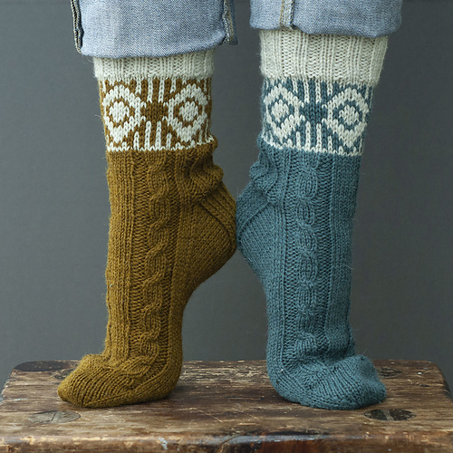 Ravelry: Moongate pattern by Virginia Sattler-Reimer