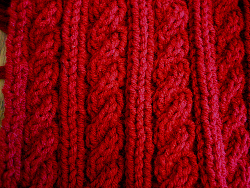 Ravelry: November Scarf pattern by Kate Hummel