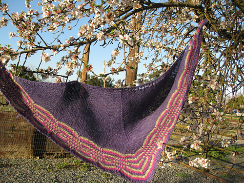 Ravelry: Minoan pattern by Nancy Whitman