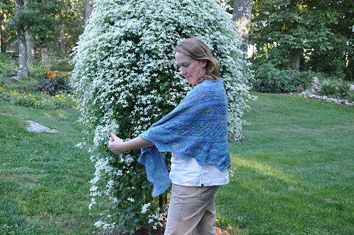 Ravelry: Smitten pattern by Susan Dingle