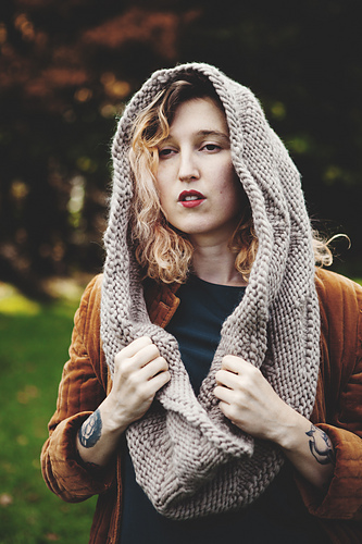 Ravelry: Minto Chevron Cowl pattern by Tara-Lynn Morrison