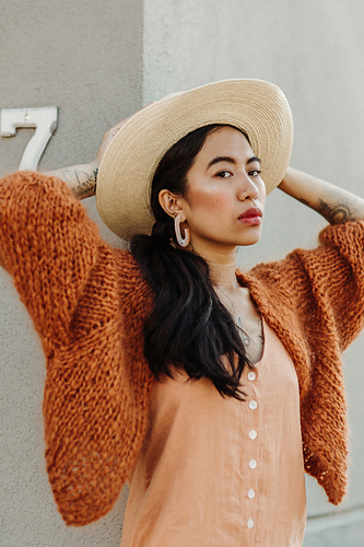 I'm looking for your favorite super simple super fast sweater knitting ...