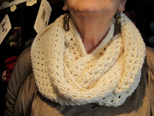 Ravelry: The Neck Ring Thing pattern by Lizabeth Towers