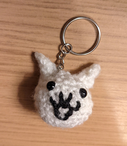 Ravelry: Battle Cats amigurumi keychain pattern by g akatsu
