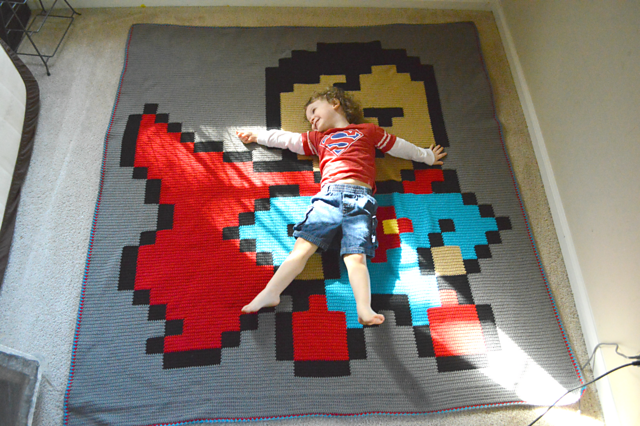 Ravelry: cgsf's 8-bit Justice League: Superman Blanket