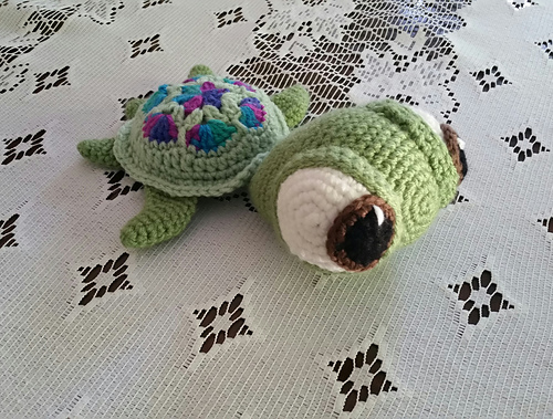 Ravelry: Bob the Turtle Amigurumi pattern by Carolina Guzman