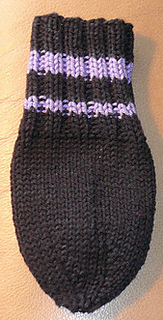 Ravelry: Ipod Tube Sock pattern by KL Weaver