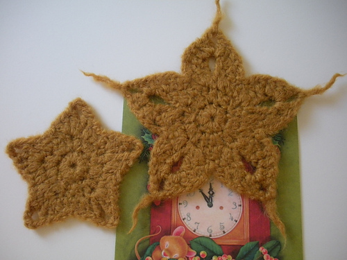 Ravelry: Advent CAL 2016 pattern by Agrarian Artisan