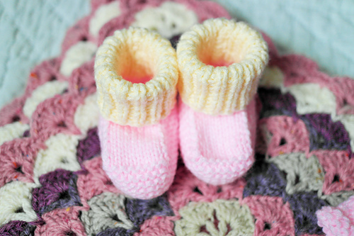 Ravelry: Newborn Booties pattern by Priscillia Uloho