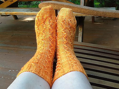 Ravelry: Wriggle pattern by Becky Greene