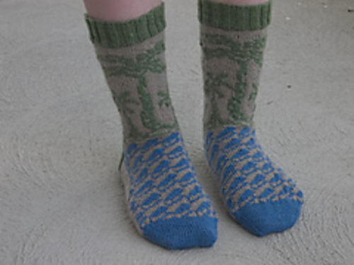 Ravelry: Island of the Dufflepuds pattern by Becky Greene