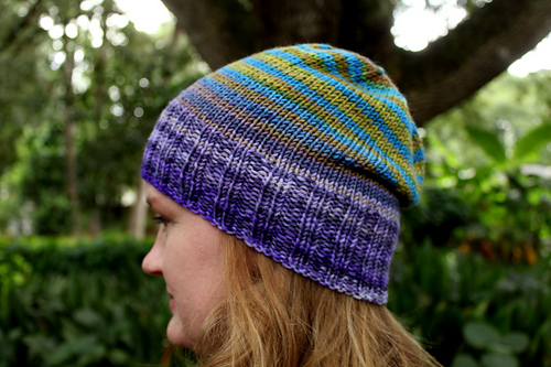 Ravelry: Beginner Slouchy Hat pattern by Haley Waxberg