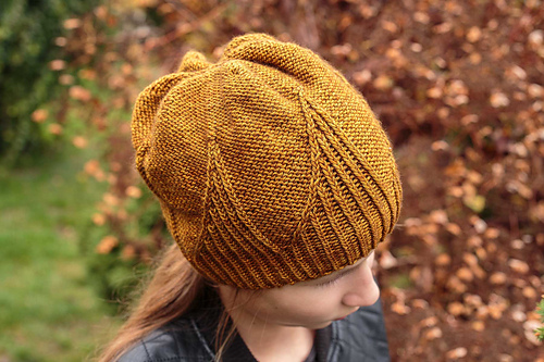 Ravelry: Crown Hat pattern by Hanna Maciejewska