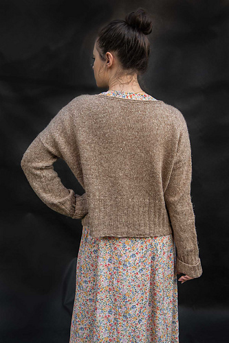 Ravelry: Canva Sweater pattern by Hanna Maciejewska