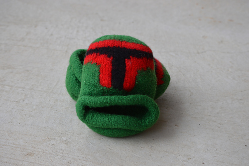 Ravelry: Felted Boba Fett Slippers for Kids pattern by Holly Pinzin