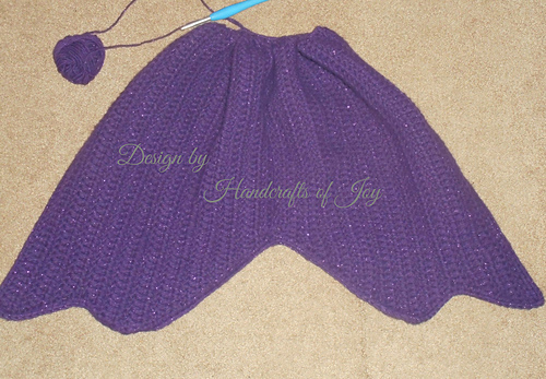 Ravelry: Fancy Mermaid Tail Fin pattern by Joyce Elvis