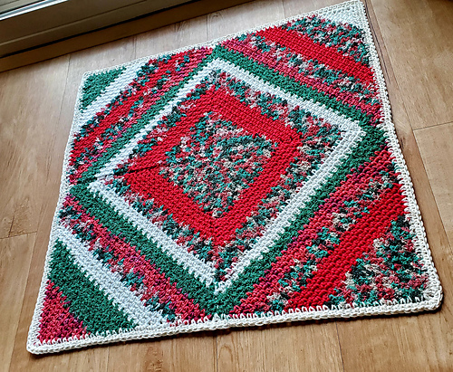 Ravelry: Square Rug pattern by Raine Eimre