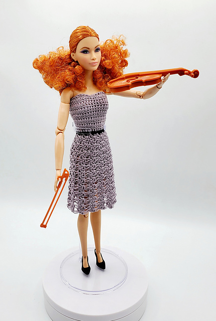 Ravelry: Barbie Violinist Dress pattern by Raine Eimre