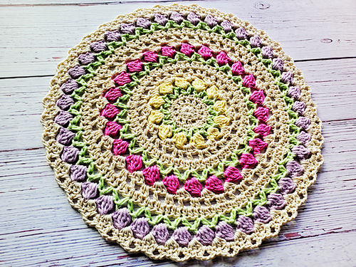 Ravelry: Tulip Mandala pattern by Raine Eimre
