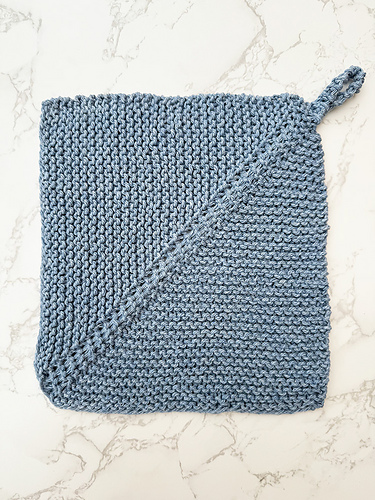 Ravelry: Mitered Square Dishcloth pattern by Louise Bollanos