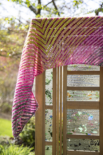 Ravelry: The Kemper Wrap pattern by Mara Catherine Bryner